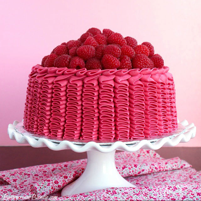 Raspberry Ruffle Layer Cake – Buttercream Blondie